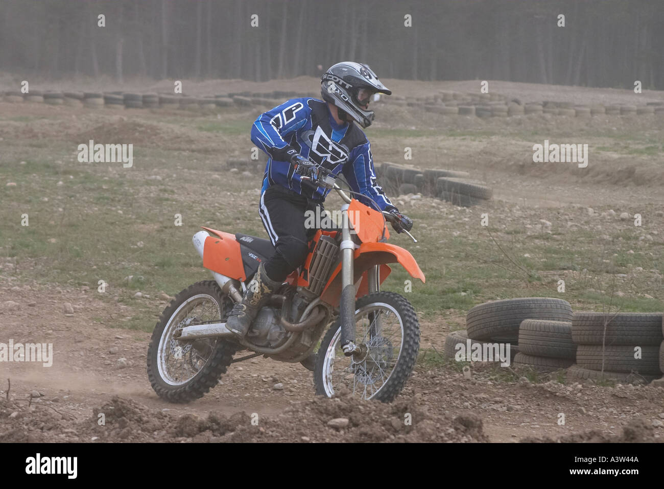 moto cross driver Stock Photo - Alamy