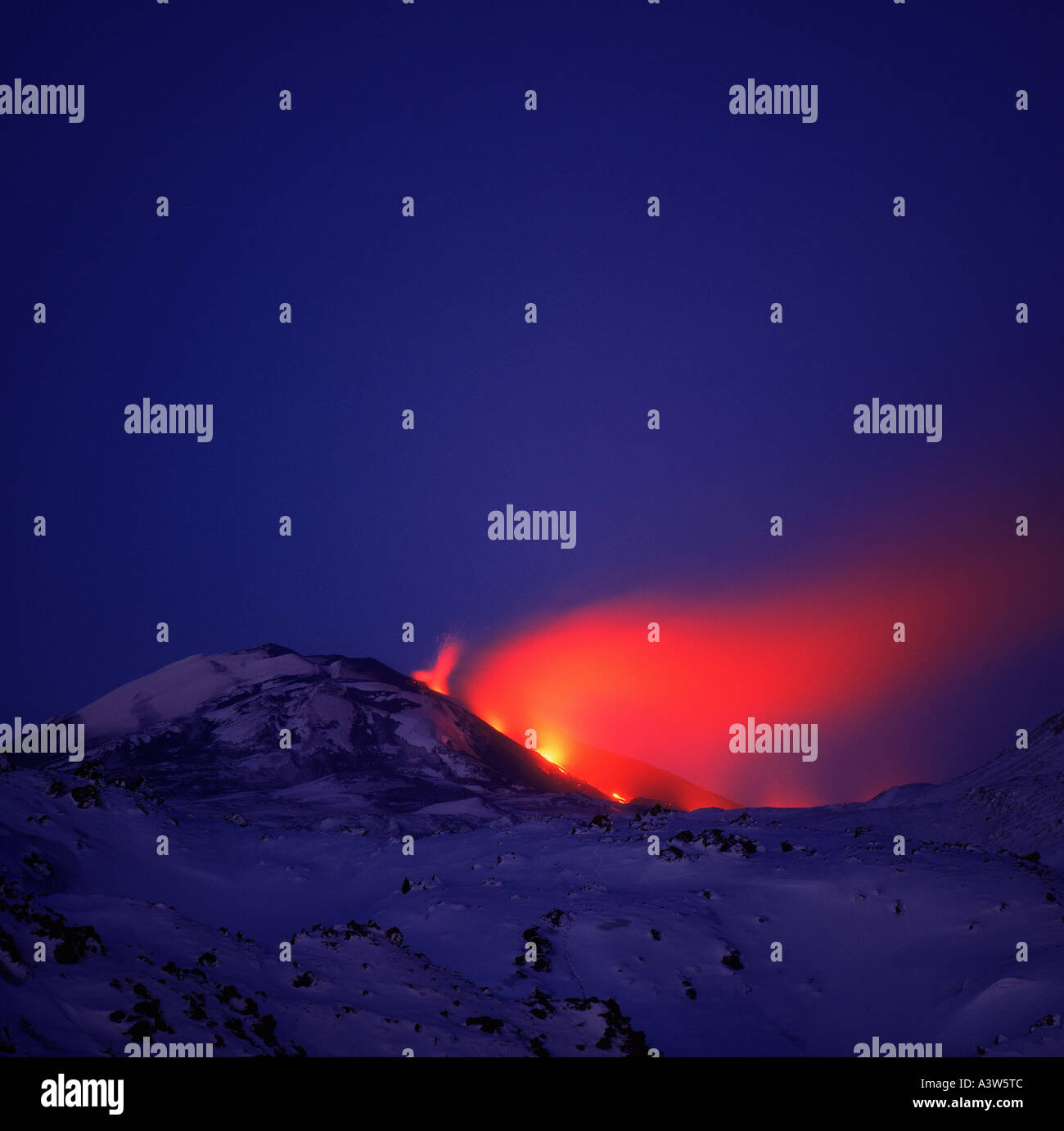 Composite, volcano, eruption hi-res stock photography and images - Alamy