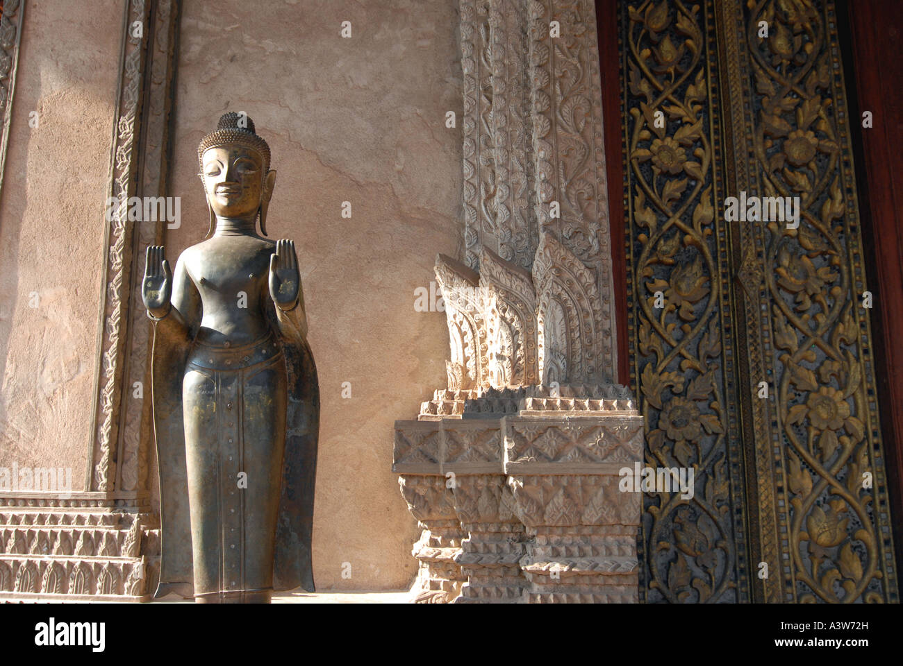 Sculpture and temple detail, Vientiane, Laos Stock Photo - Alamy