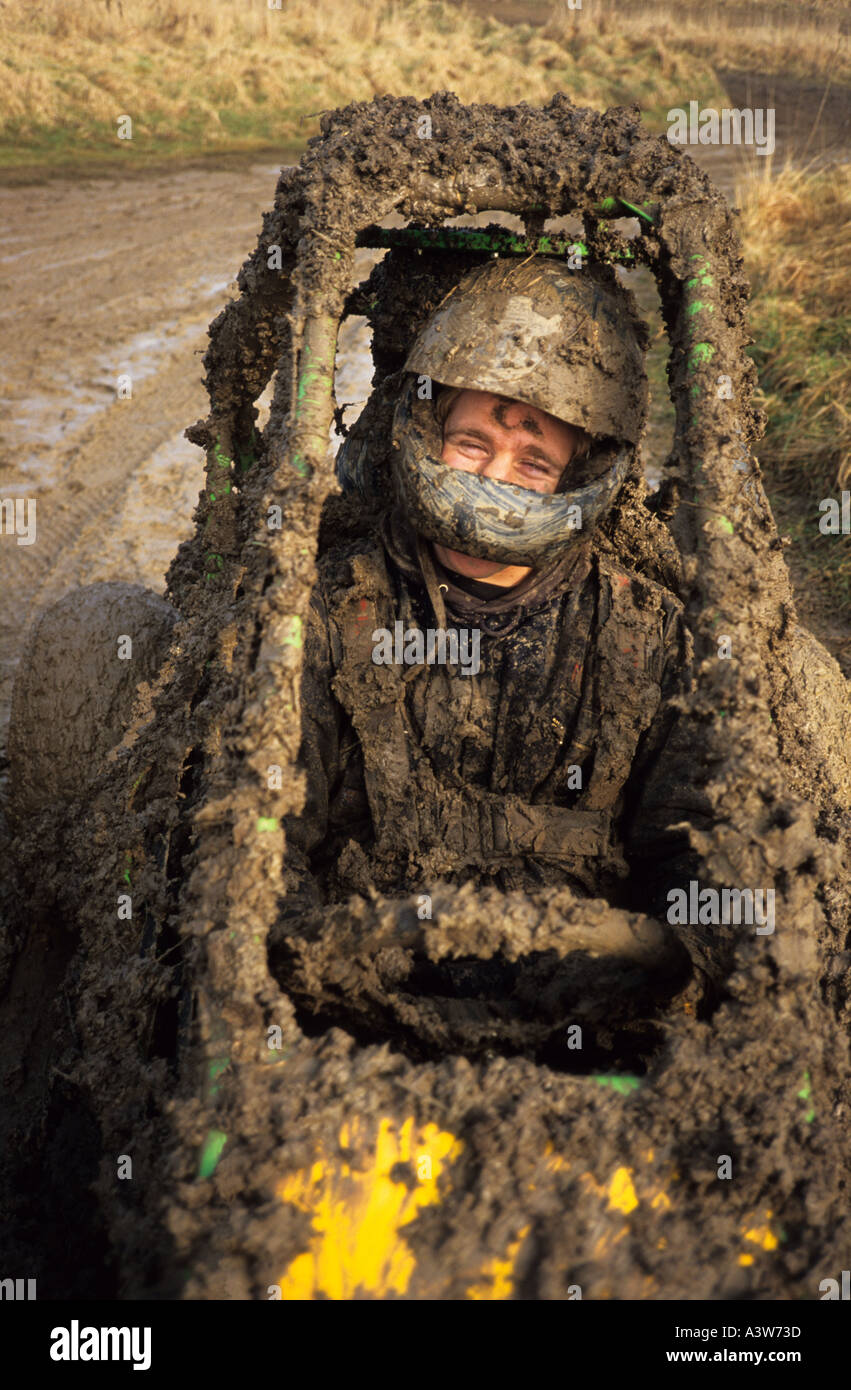 Muddy car england hi-res stock photography and images - Alamy