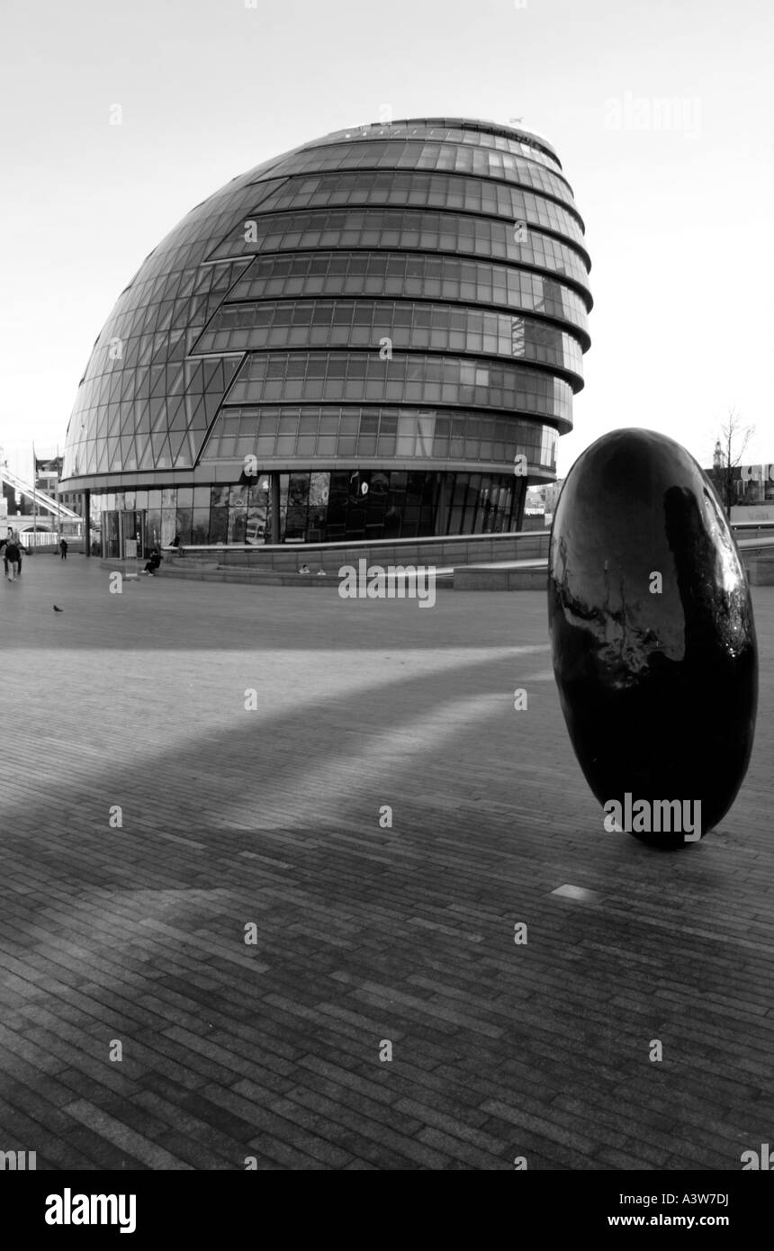 England london southwark south Black and White Stock Photos & Images ...