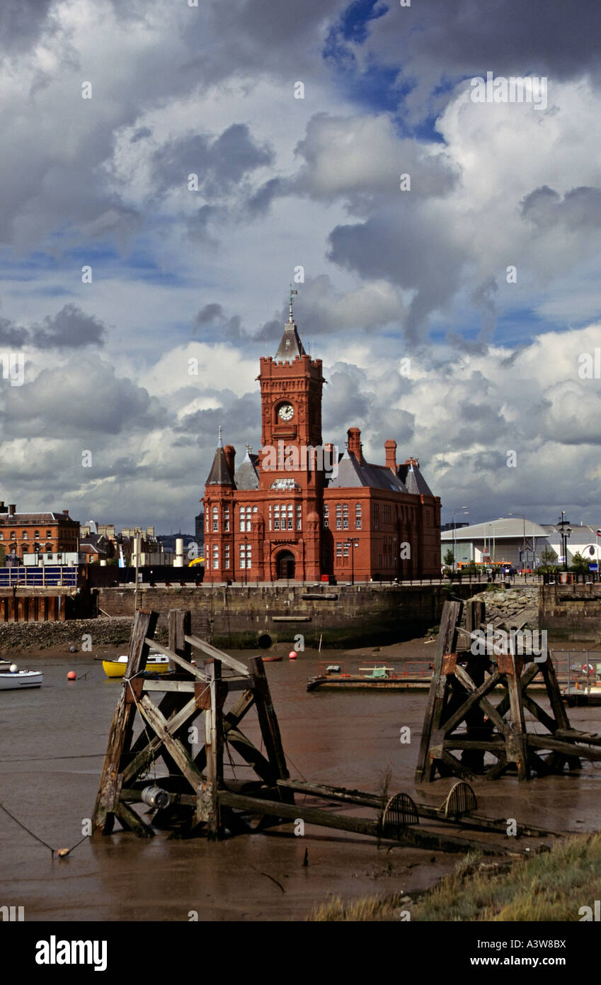 The Pierhead building and old timber railhead supports pre barrage ...