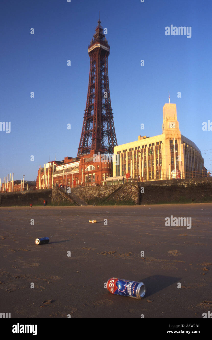 Litter on Blackpool Beach Stock Photo - Alamy