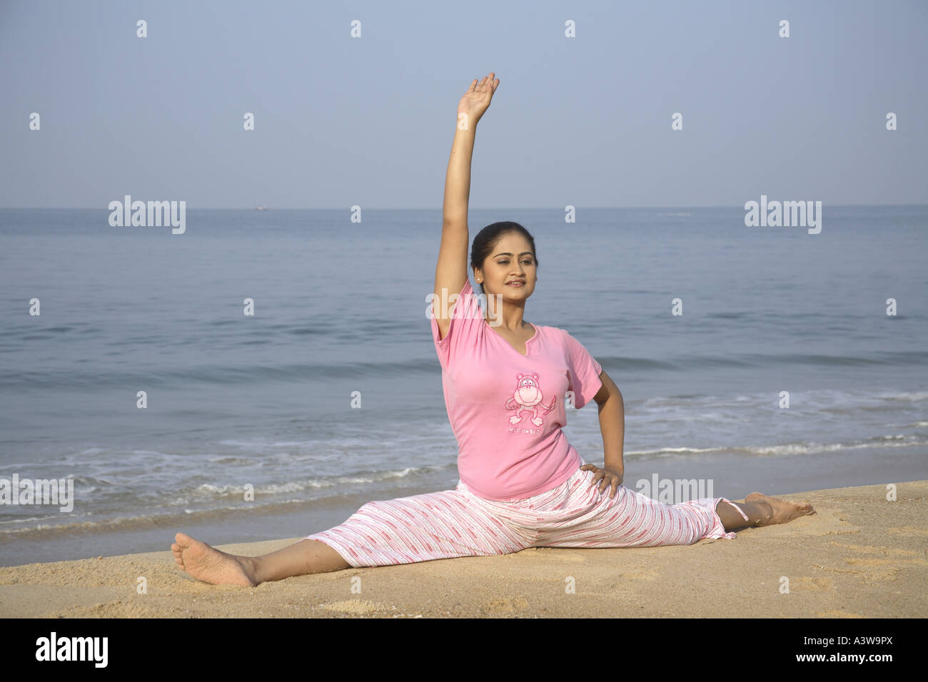 Woman doing full split in hi-res stock photography and images - Alamy
