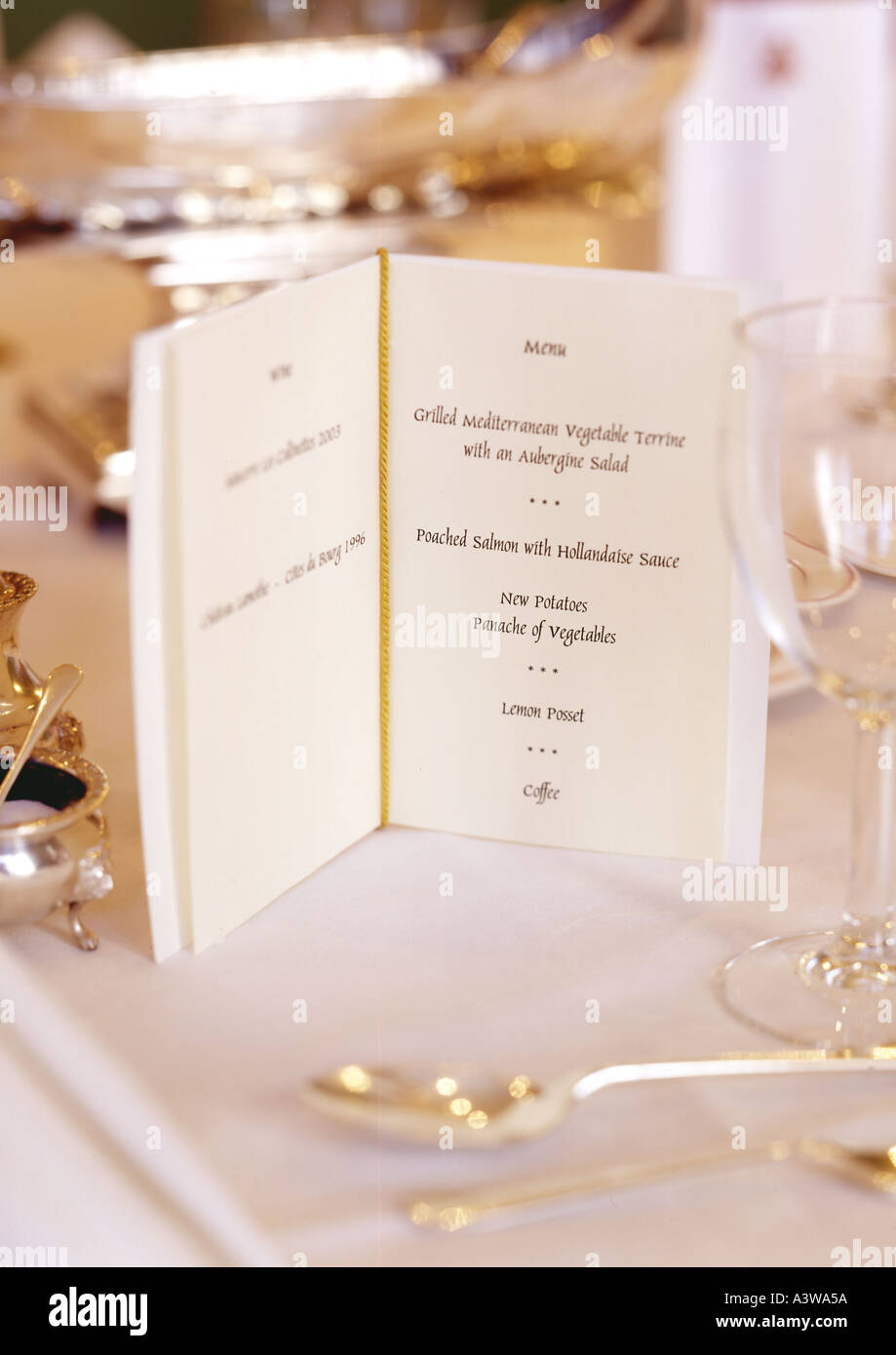 Resteraunt table hi-res stock photography and images - Alamy