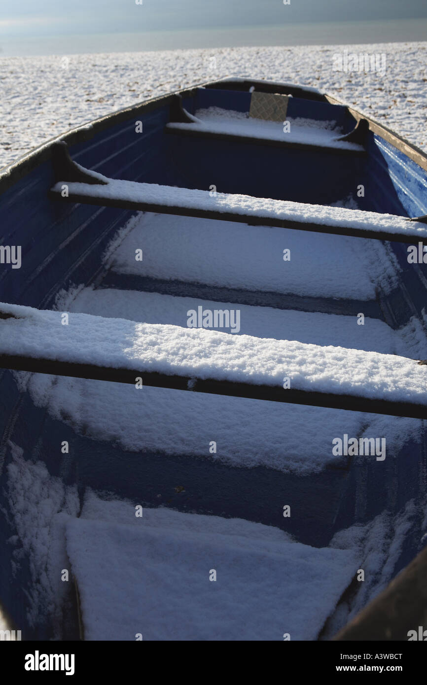 Boat snow on in hi-res stock photography and images - Alamy