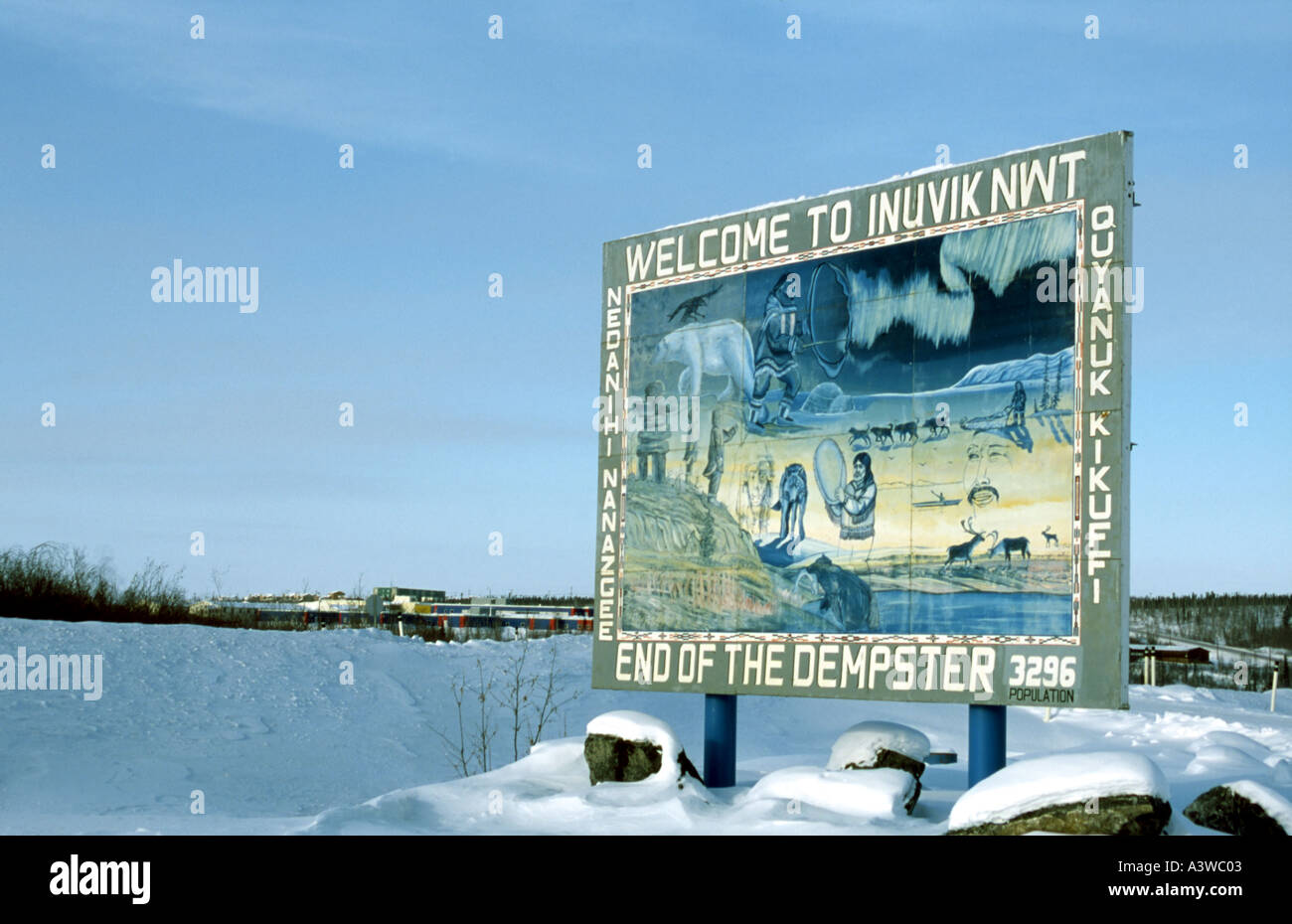 Dempster highway hi-res stock photography and images - Alamy