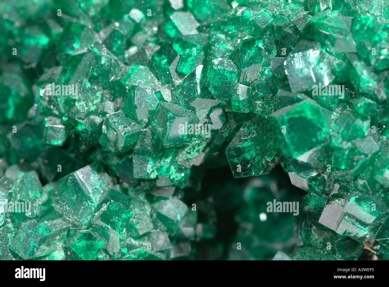 Mineral crystal dioptase hi-res stock photography and images - Alamy