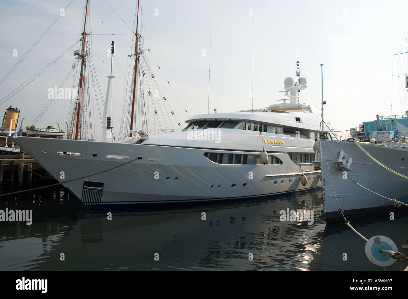 Halifax historic harbour nova scotia hi-res stock photography and ...