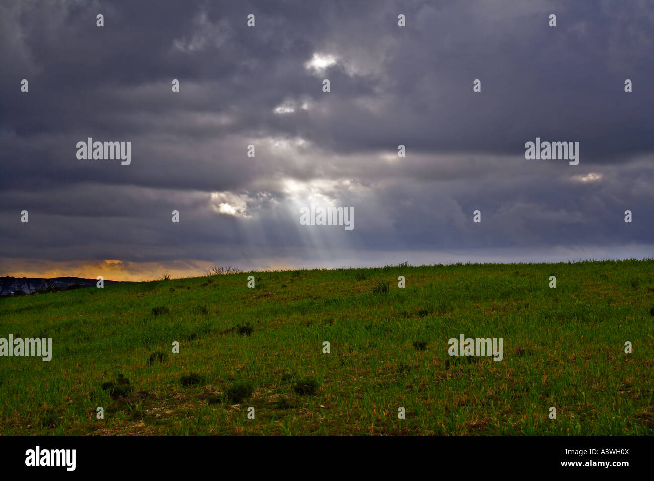 Intense beam hi-res stock photography and images - Alamy