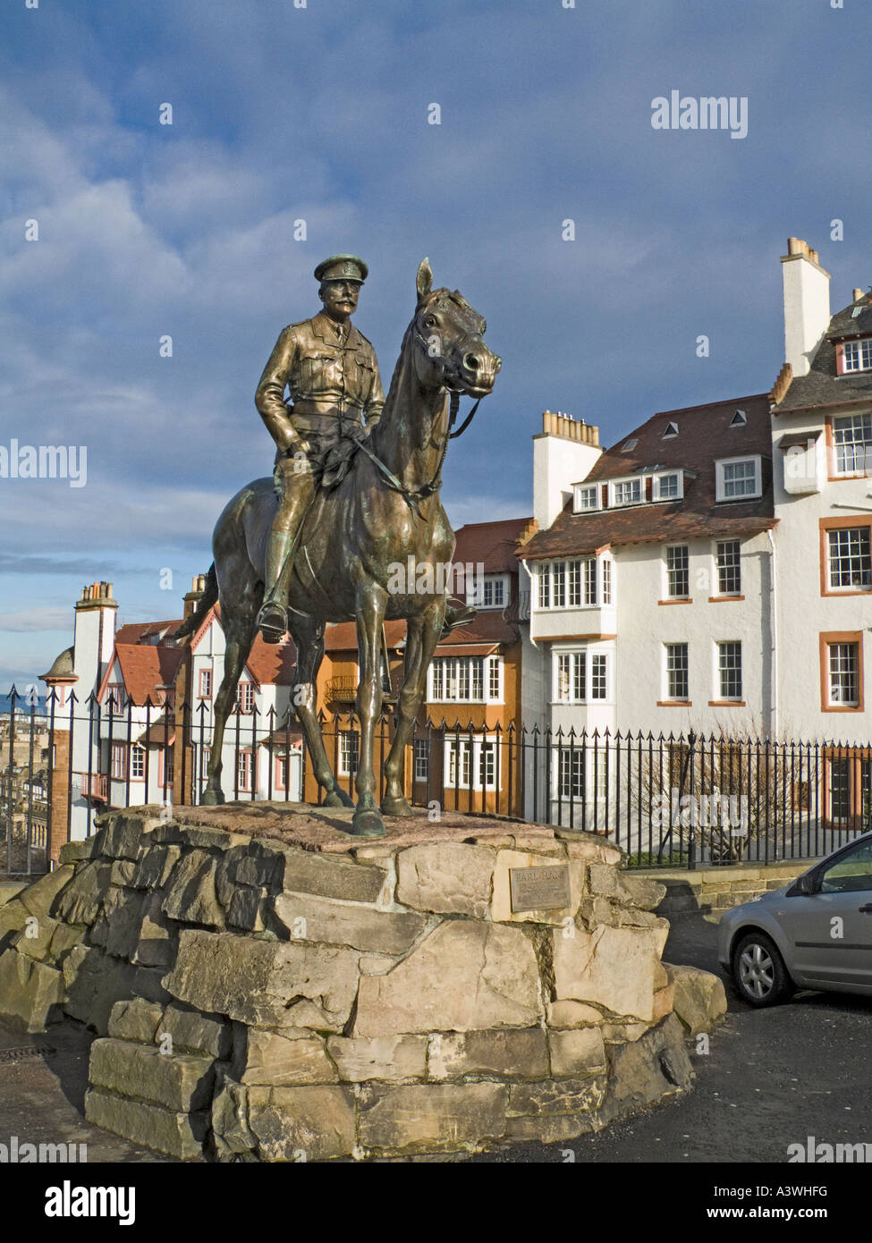 Field Marshal Douglas Haig first Earl Haig of Bemersyde statue on the ...