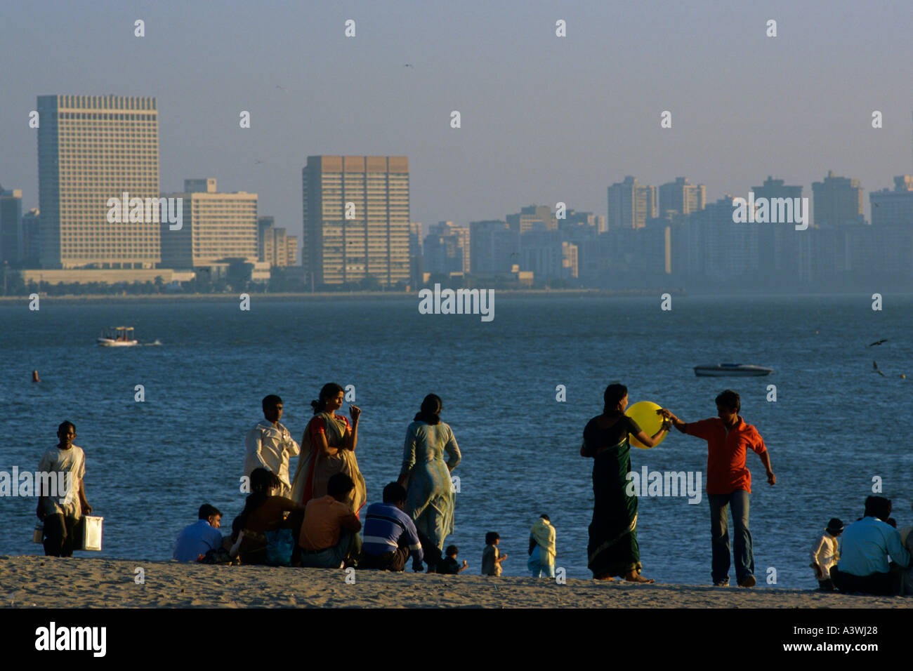 India Mumbai Chowpatty Beach Stock Photo - Alamy