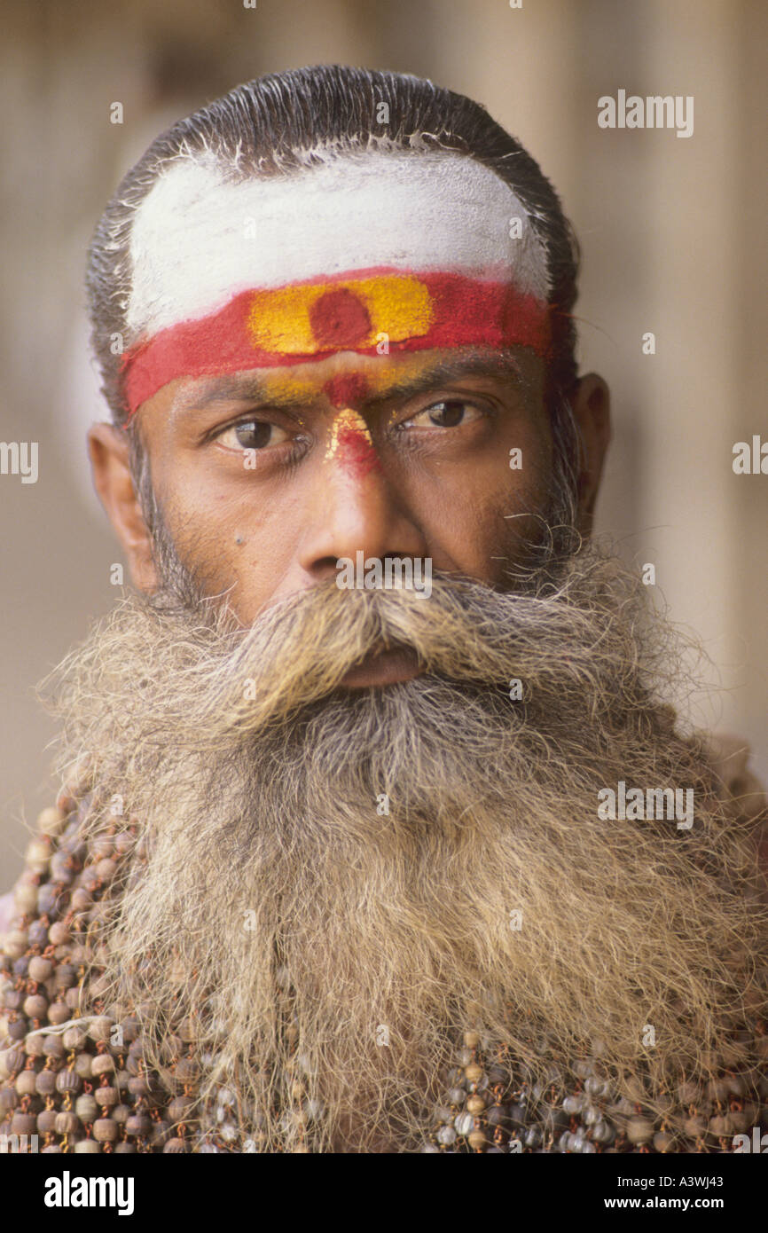 India holy man Stock Photo - Alamy
