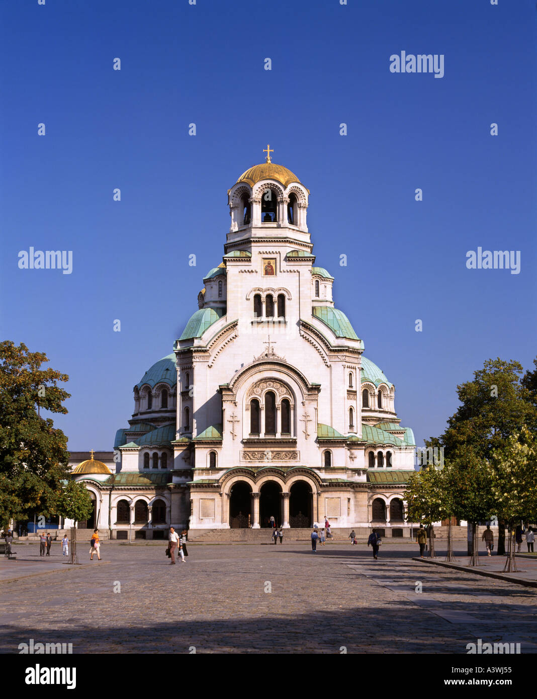 Bulgaria cathedral hi-res stock photography and images - Alamy