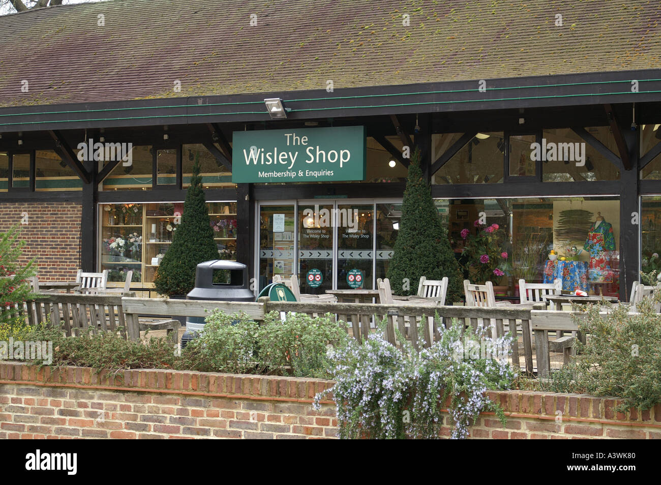 Entrance to wisley gardens hi-res stock photography and images - Alamy