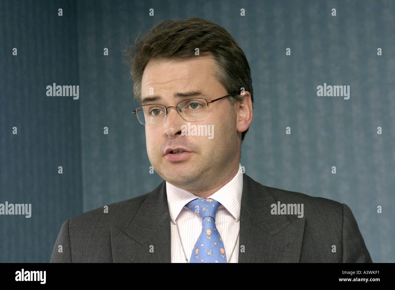 Tim loughton mp hi-res stock photography and images - Alamy