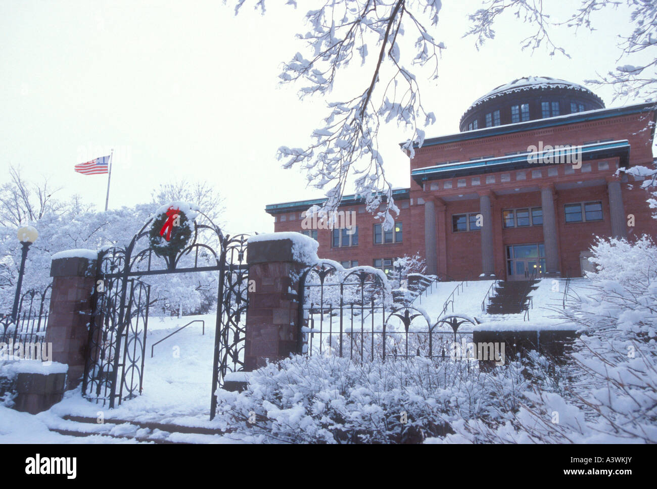 Marquette michigan snow hi-res stock photography and images - Alamy