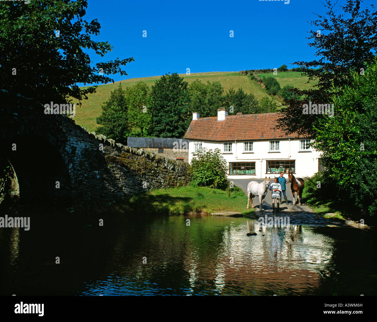 Lorna donne farm hi-res stock photography and images - Alamy