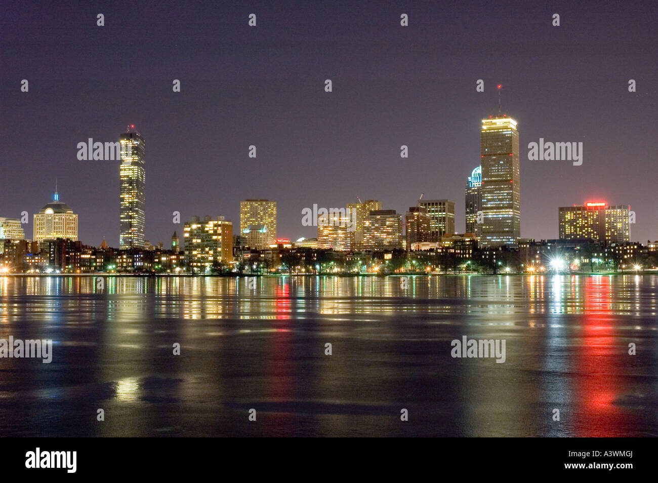 A night view of the Boston skyline from Memorial Drive in Cambridge ...