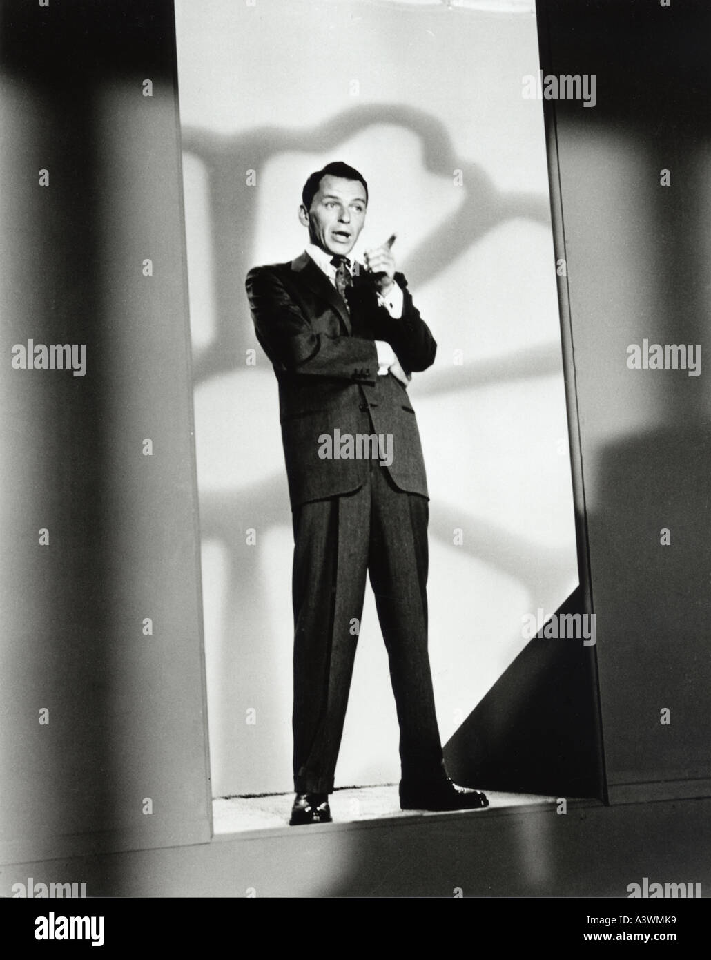 FRANK SINATRA - US singer actor Stock Photo - Alamy