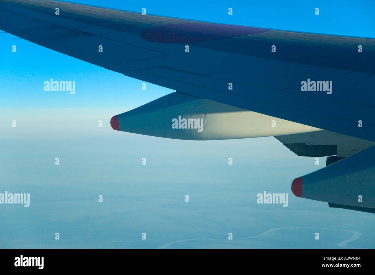 141004 The wing of an ANA All Nippon Airways jet in motion Photo ...
