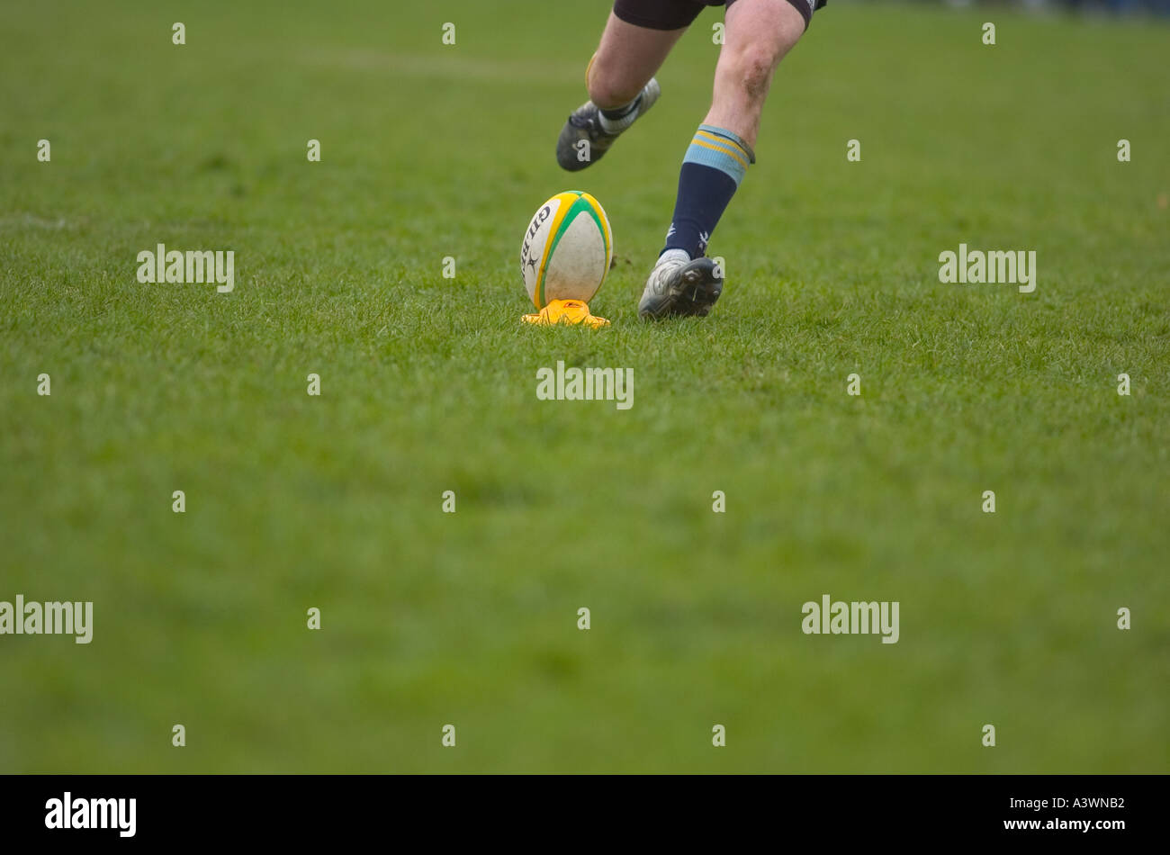 Conversion kick during rugby match hi-res stock photography and images ...