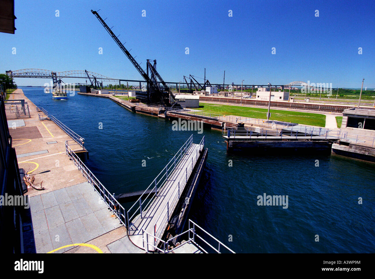 Soo locks boat tour hi-res stock photography and images - Alamy