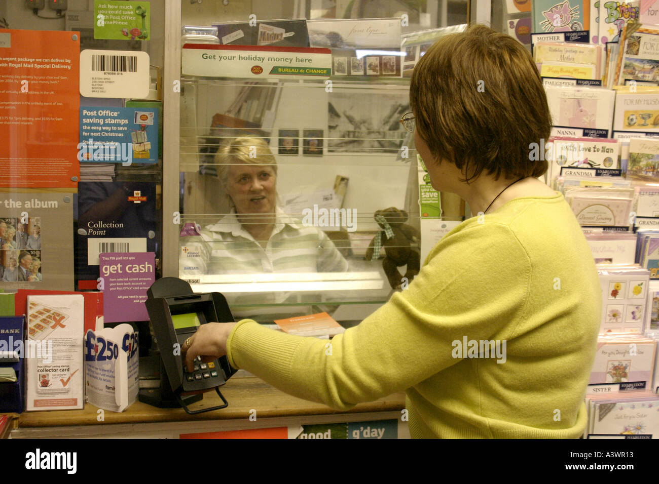 The Post Office Elstow Bedfordshire Uk 2005 Stock Photo Alamy the-post-office-elstow-bedfordshire-uk-2005-stock-photo-alamy