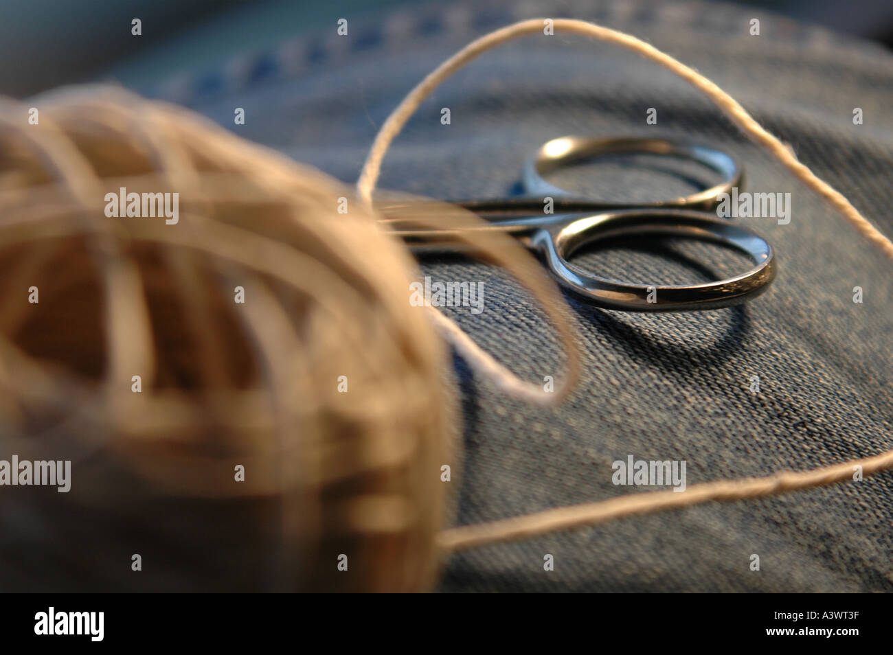 Scissors And String Stock Photo - Alamy