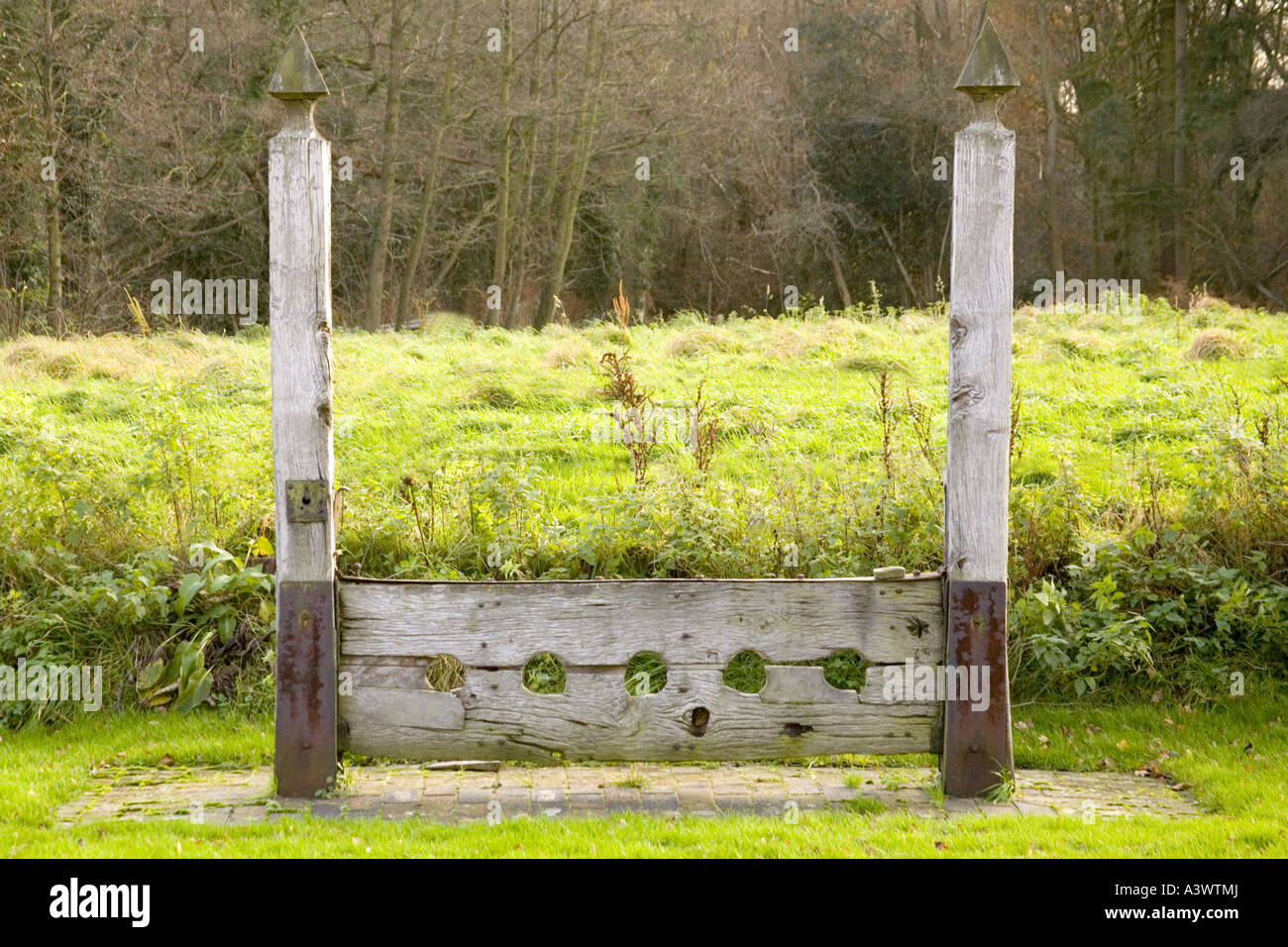 Punishment stocks hi-res stock photography and images - Alamy