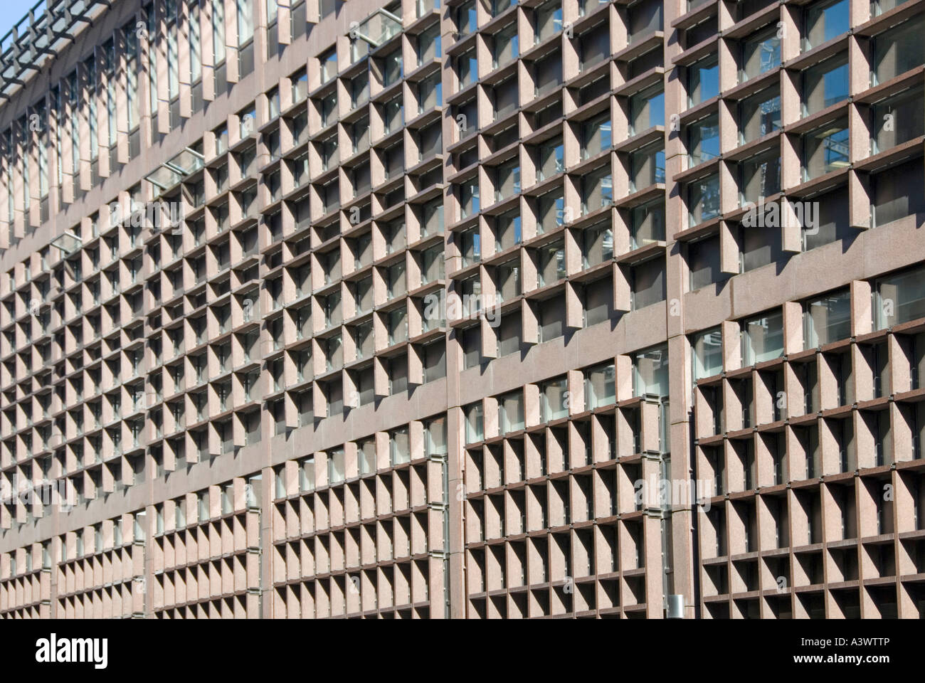 Repetitive architectural pattern picture office block windows in façade ...