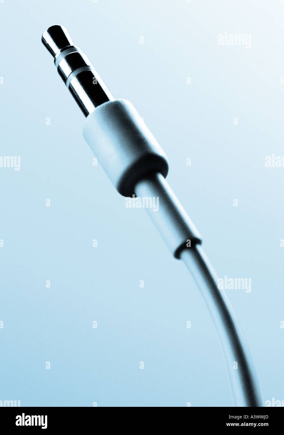 Vertical connecting audio jack hi-res stock photography and images - Alamy