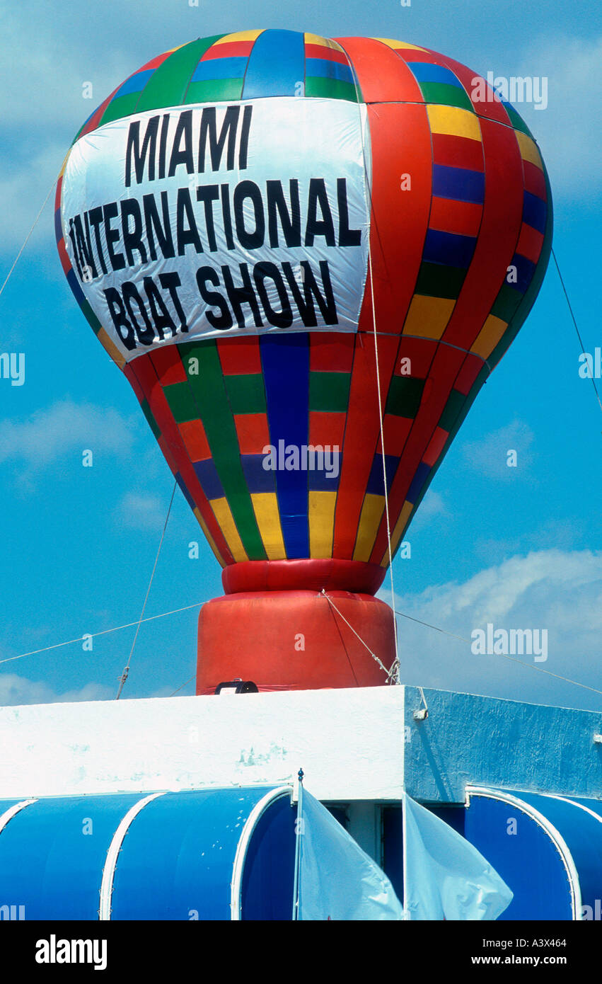 Inflatable balloon with Miami International Boat Show banner Florida ...