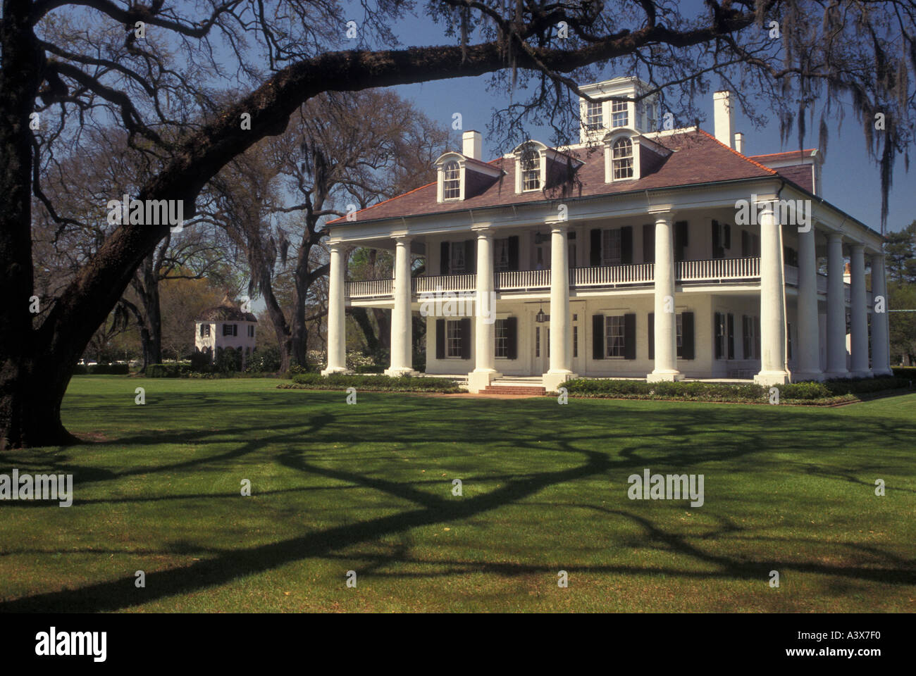 Houmas house plantation hi-res stock photography and images - Alamy