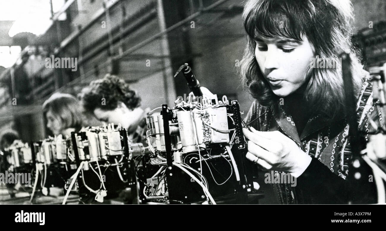 geography/travel, Germany, GDR, industry, prodution of televisions ...