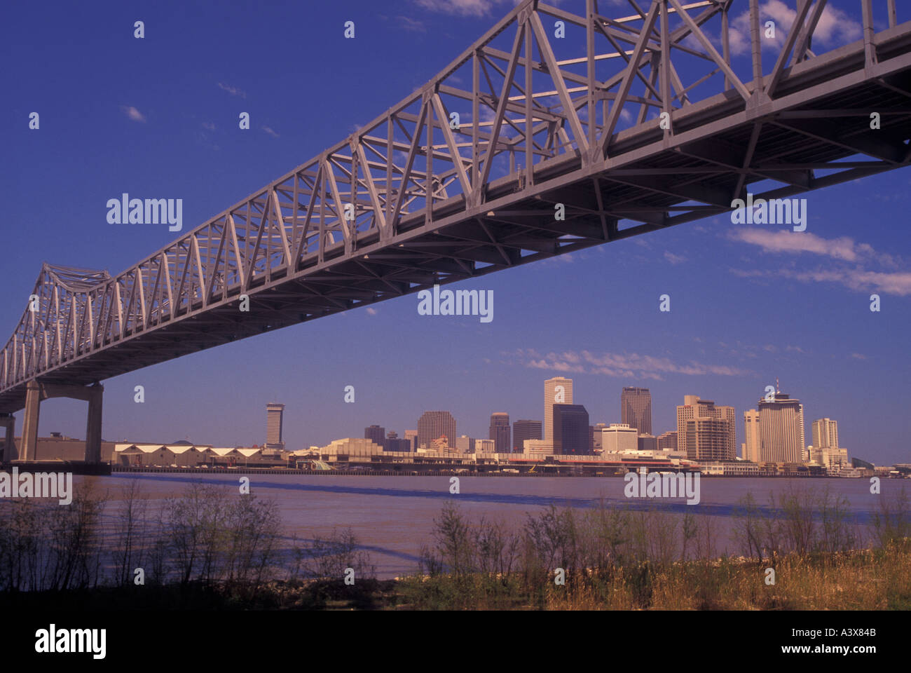 Greater new orleans bridge hi-res stock photography and images - Alamy
