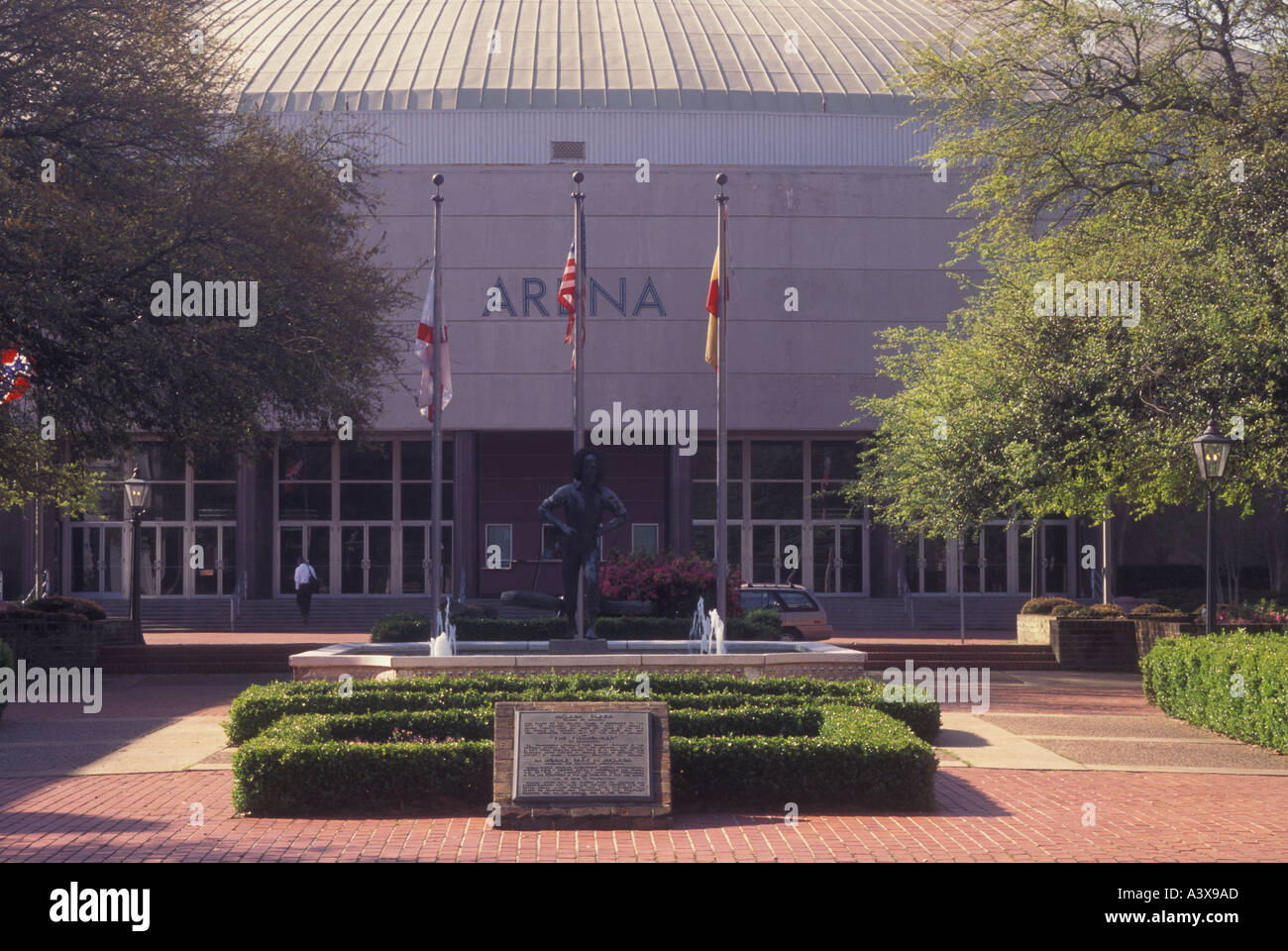 Mobile civic center arena hi-res stock photography and images - Alamy