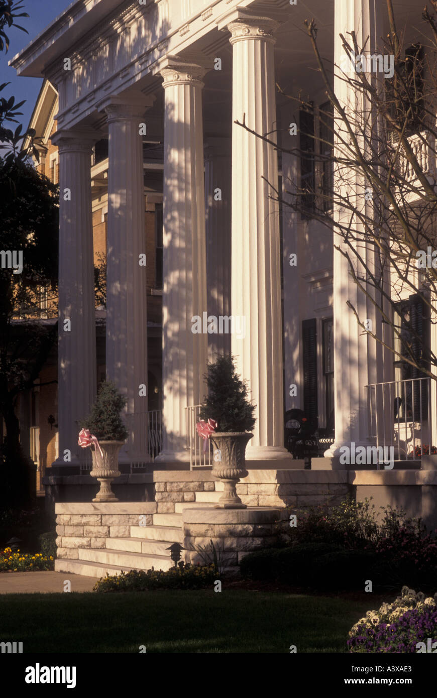 Georgia greek revival hi-res stock photography and images - Alamy