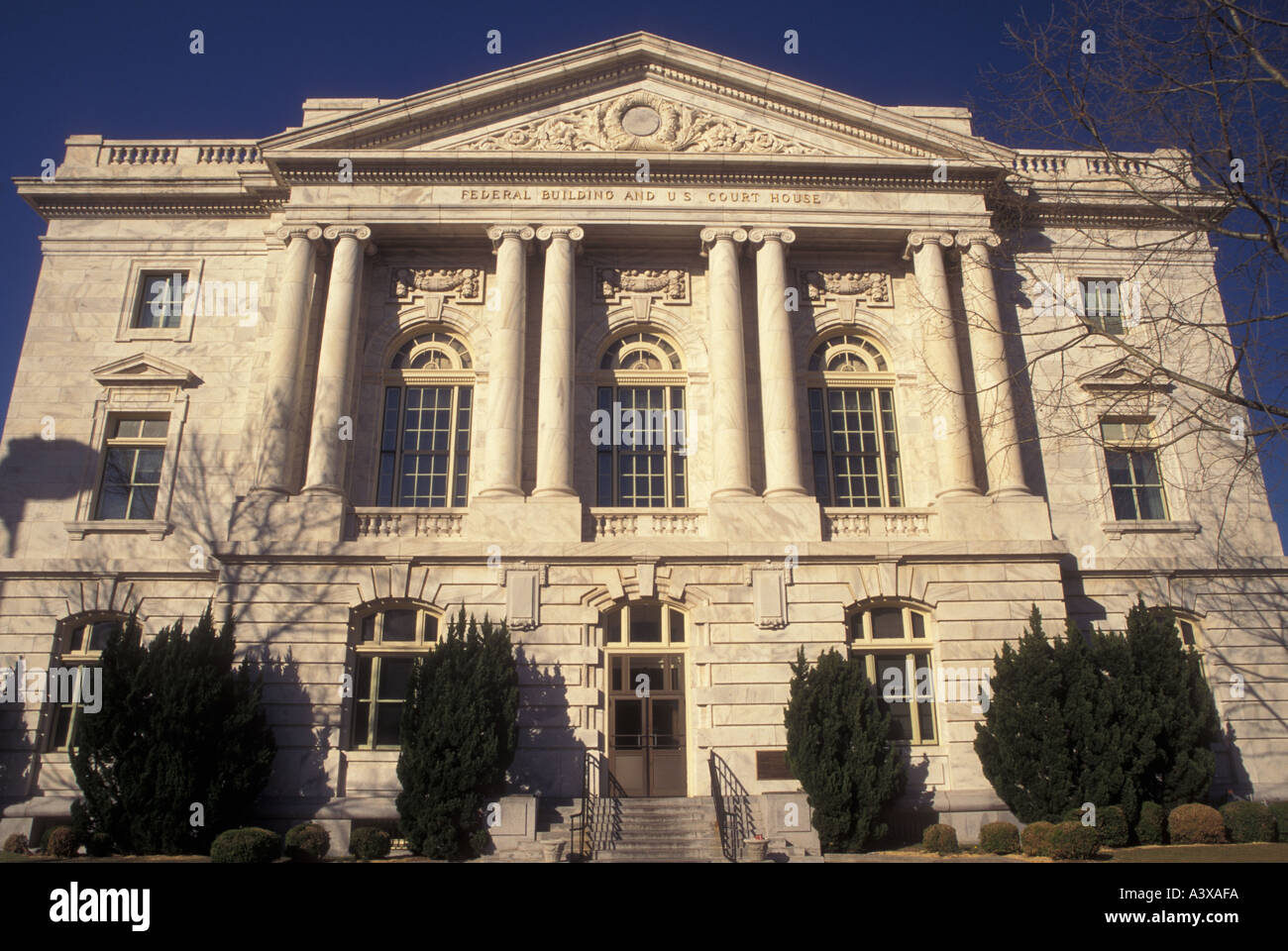 Architecture building macon georgia hi-res stock photography and images ...