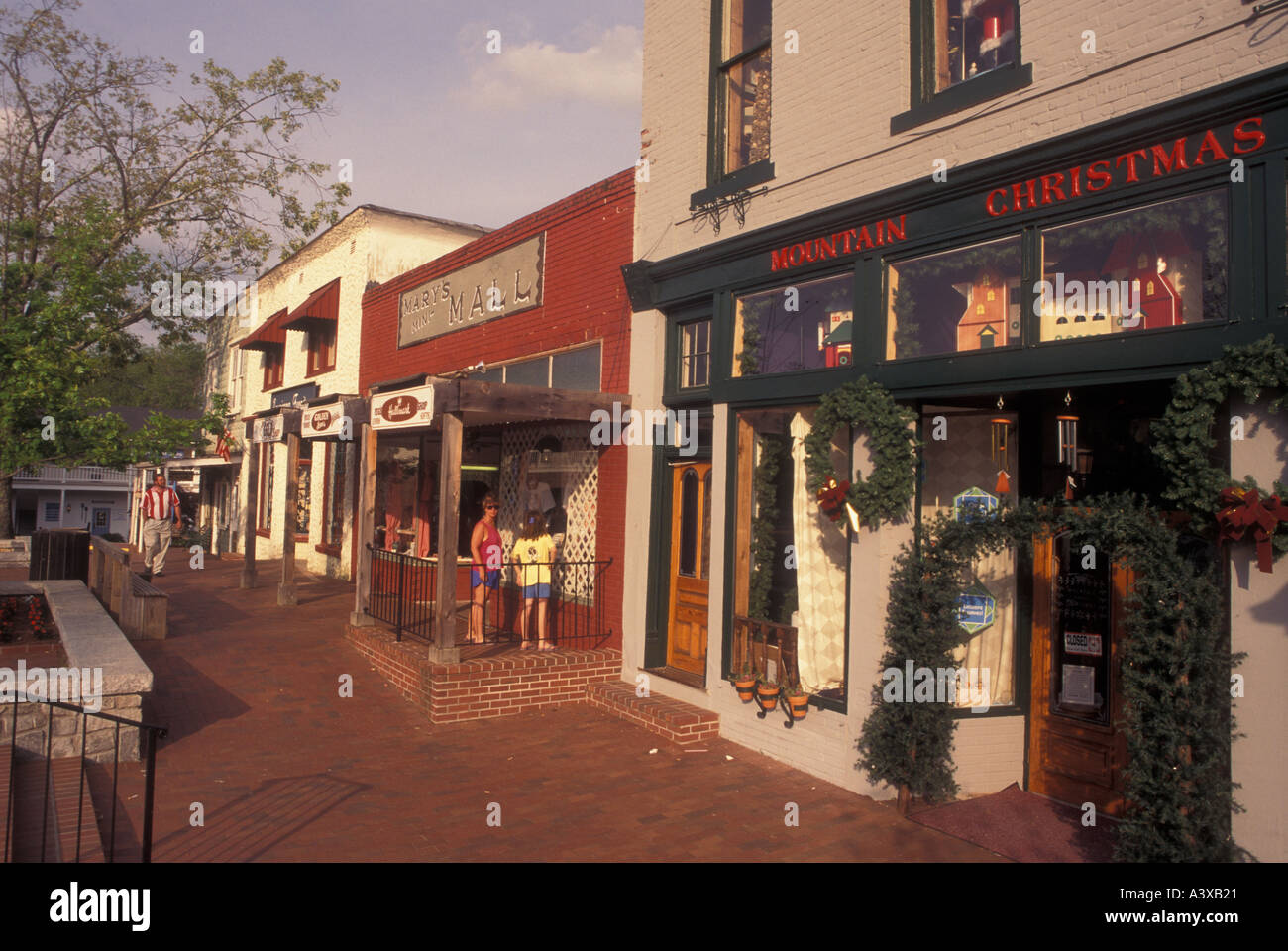 Dahlonega georgia shops hi-res stock photography and images - Alamy