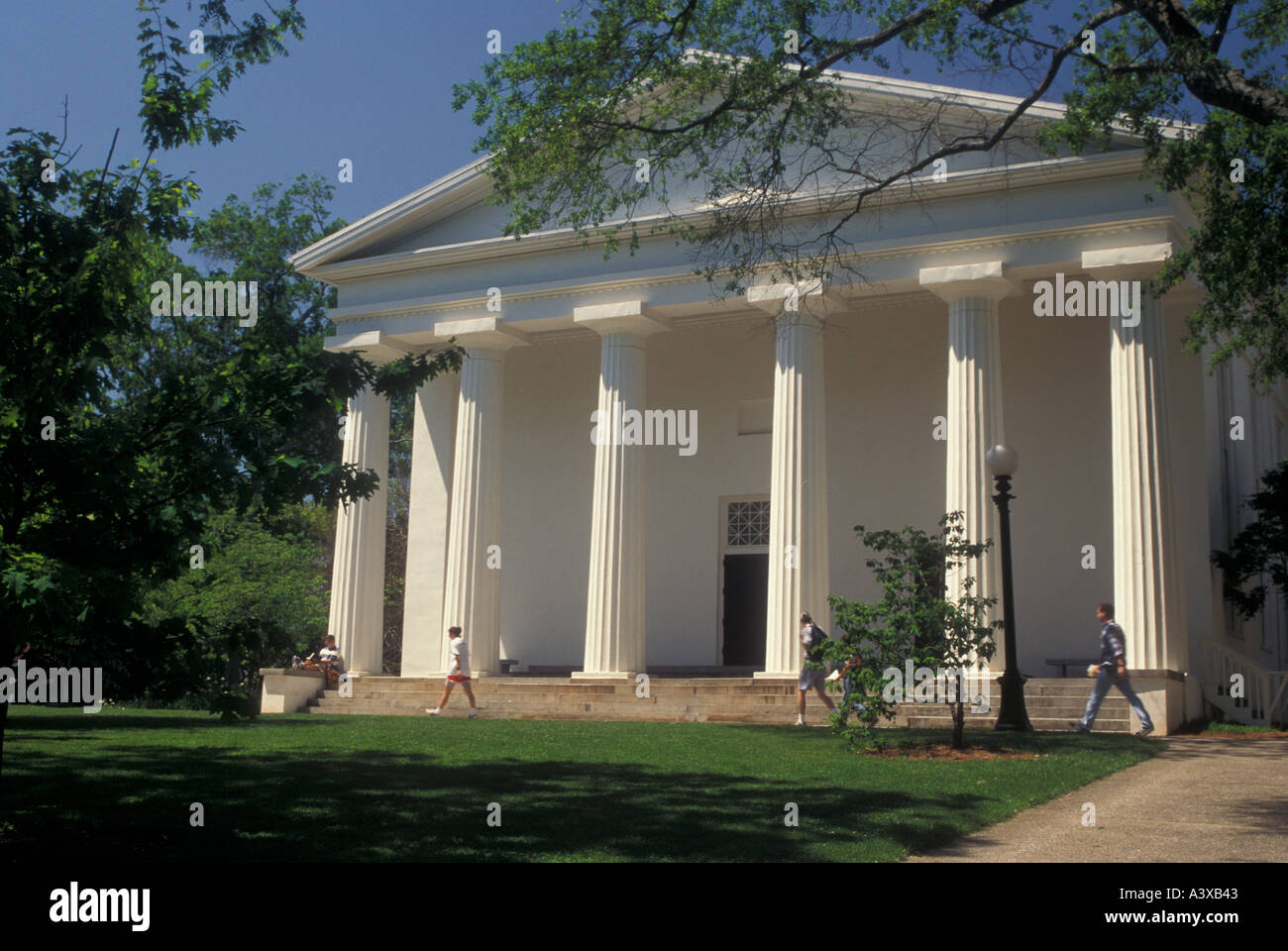 University of georgia chapel building hi-res stock photography and ...