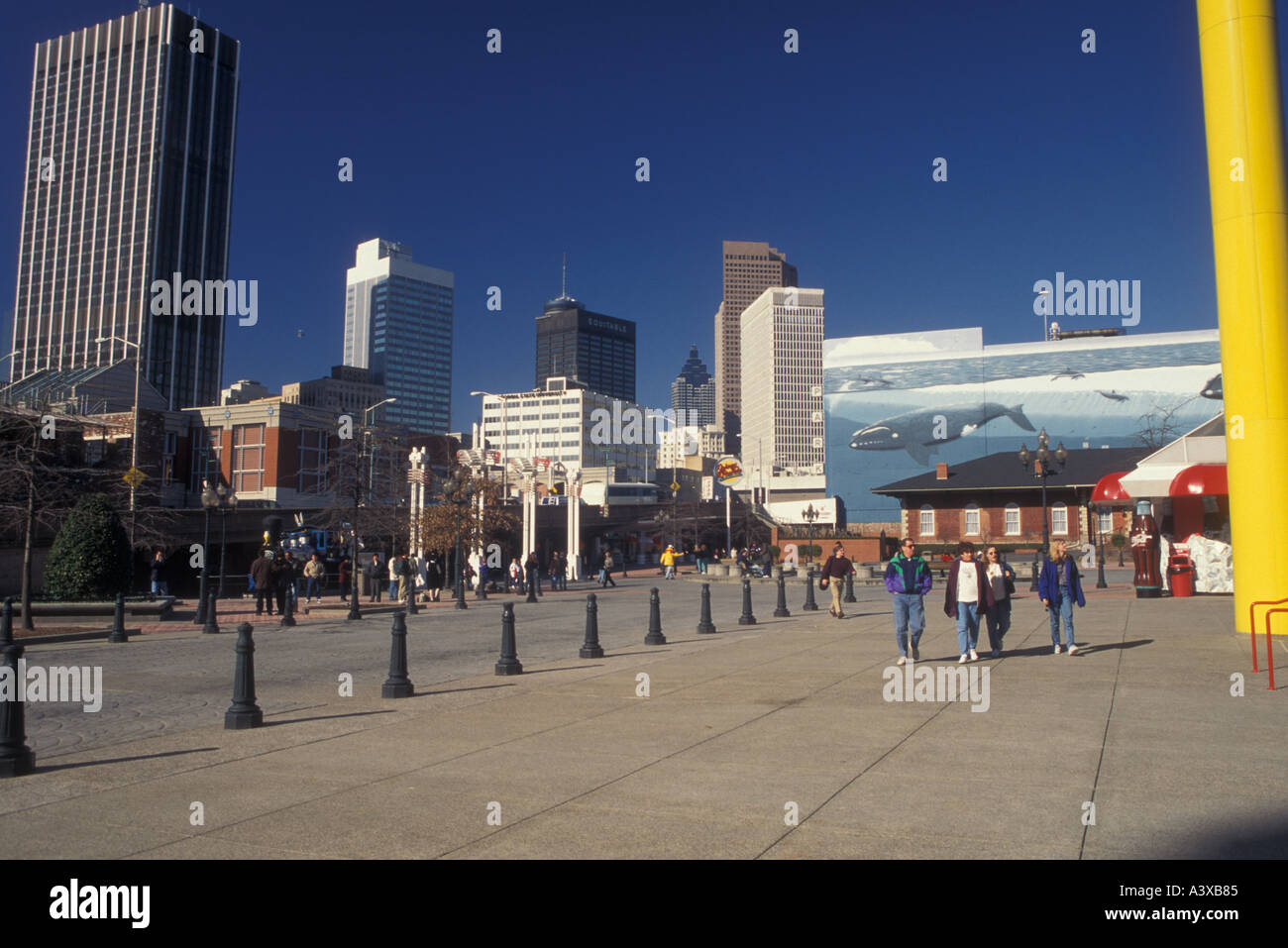 Underground atlanta georgia downtown hi-res stock photography and ...
