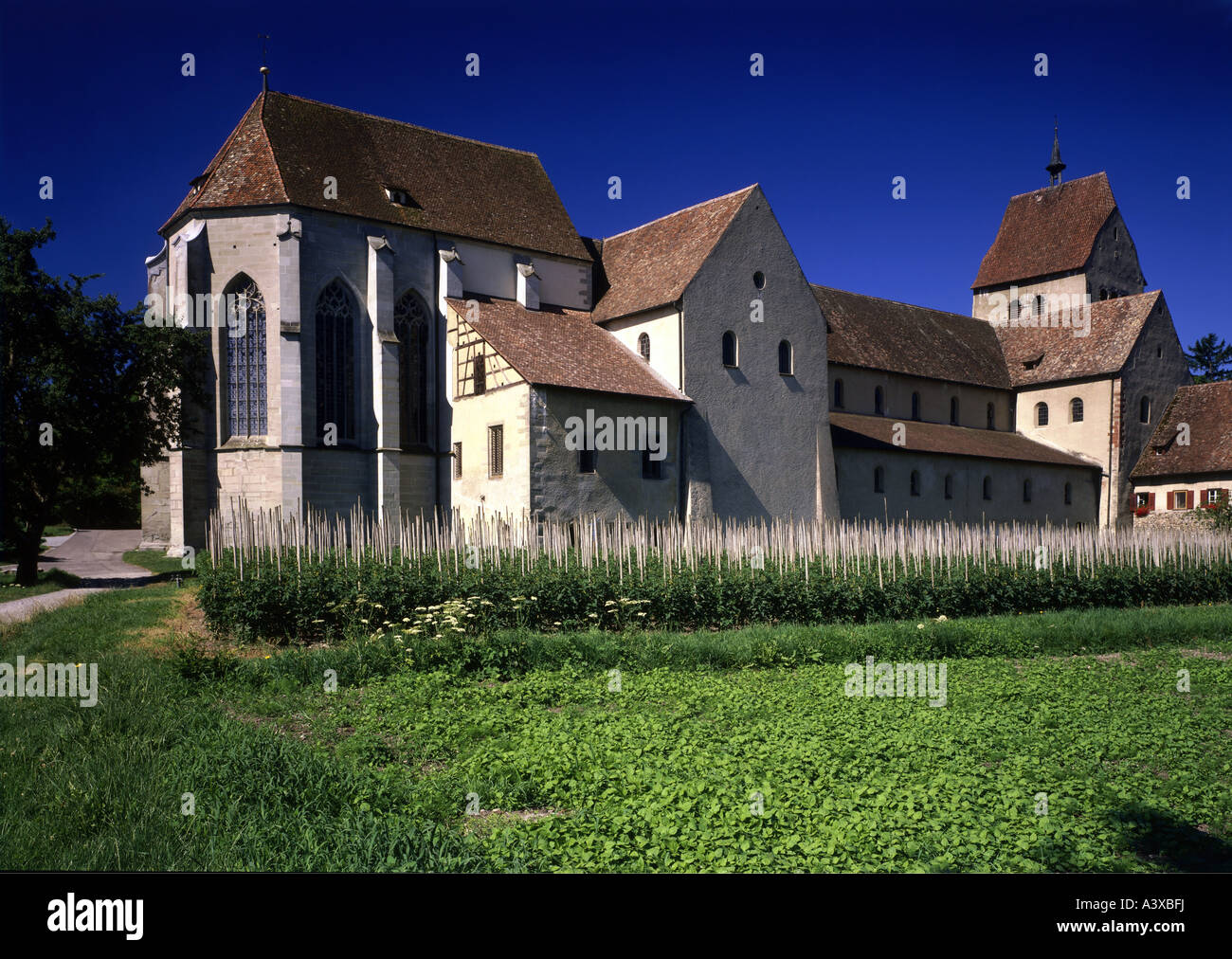 Carolingian churches hi-res stock photography and images - Alamy