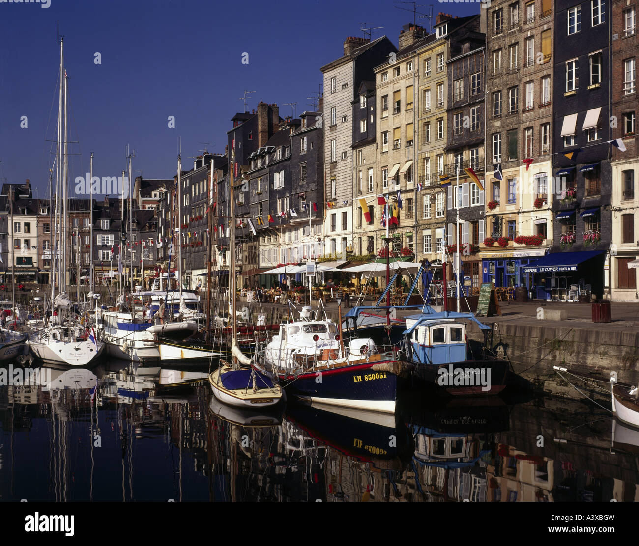 geography/travel, France, Normandy, Calvados, Honfleur, cityscapes, Le ...