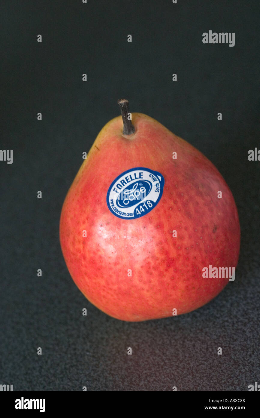 Single pear fruit Stock Photo - Alamy