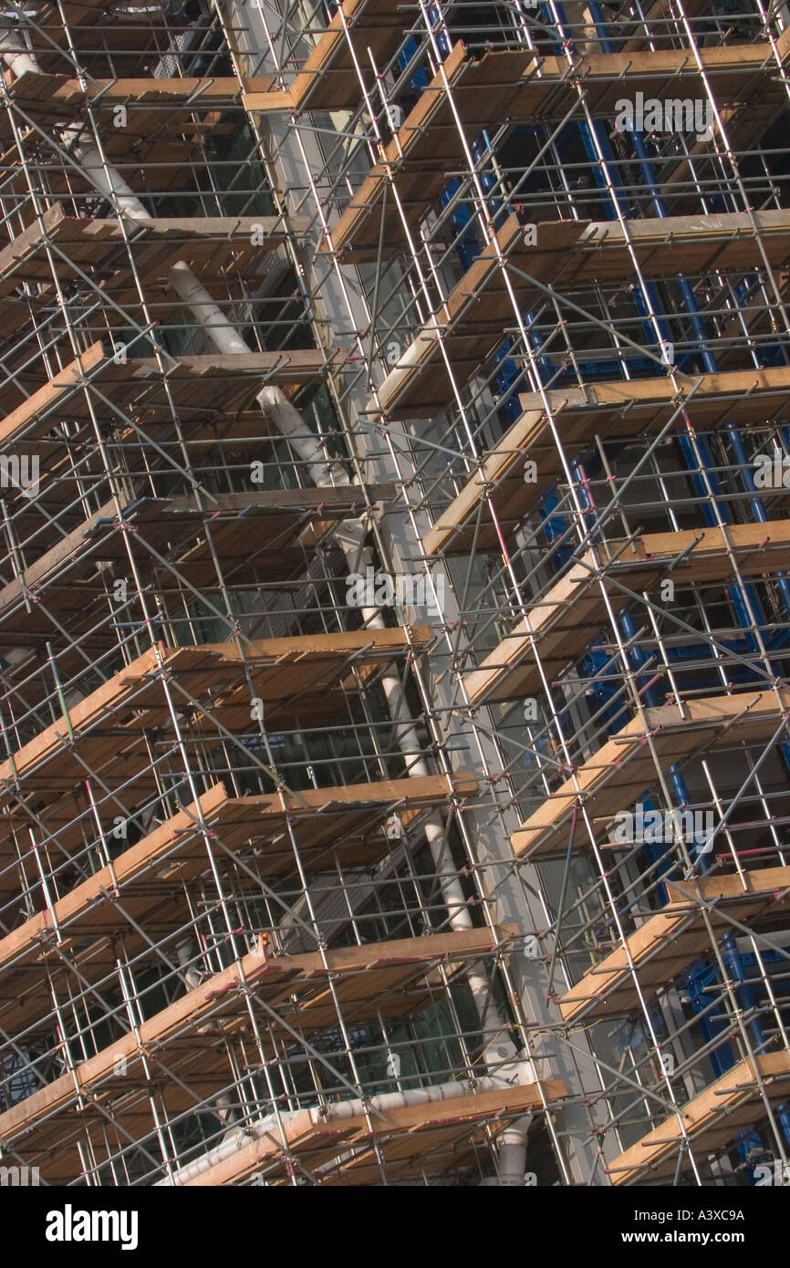Scaffolding, building construction Stock Photo - Alamy