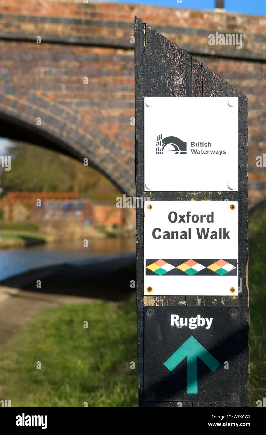 Oxford canal walk hi-res stock photography and images - Alamy