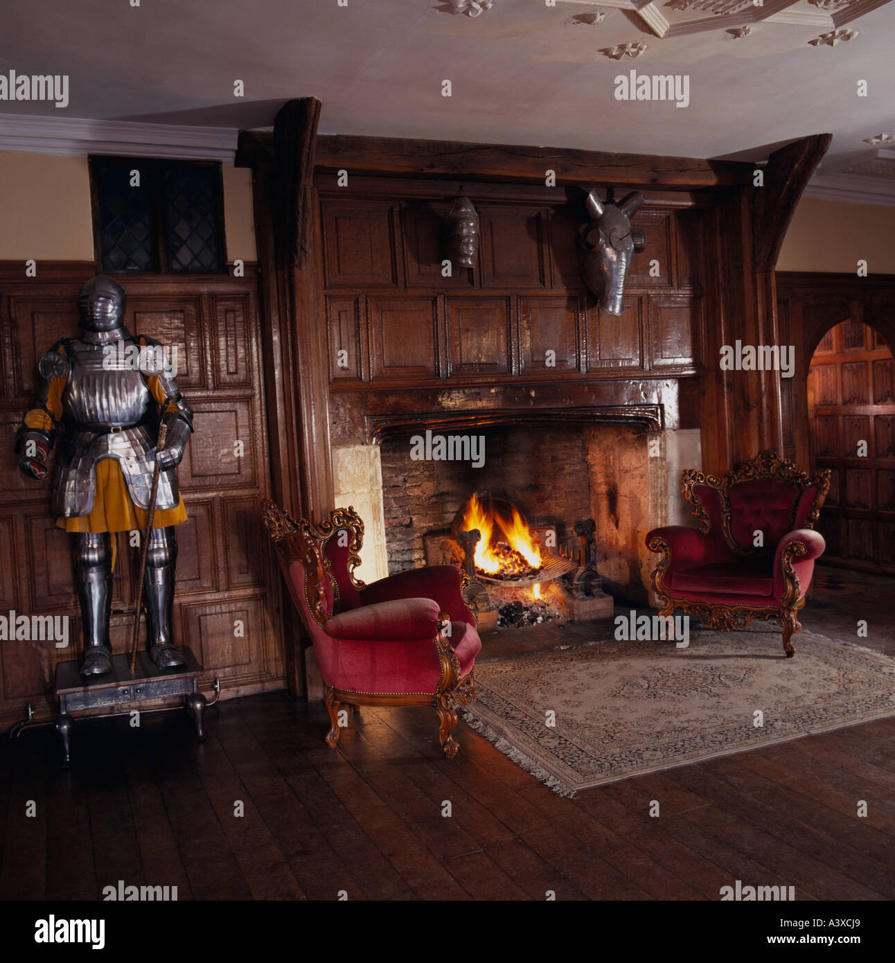 Castle interior england hi-res stock photography and images - Alamy