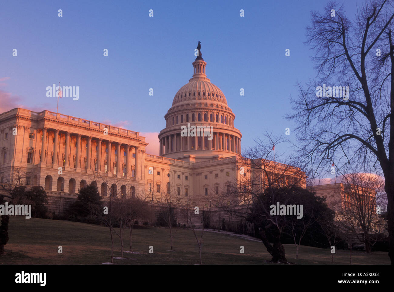 Washington dc winter photography hi-res stock photography and images ...
