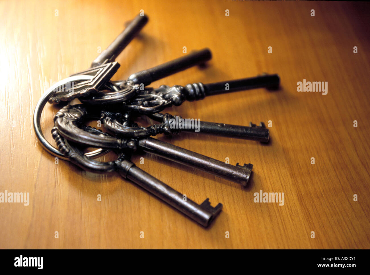 bunch of keys Stock Photo - Alamy